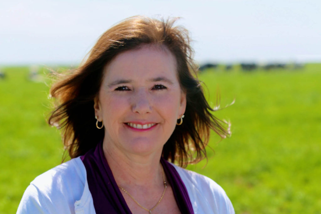 Cheri Headshot NPD Web - Natural Prairie Dairy